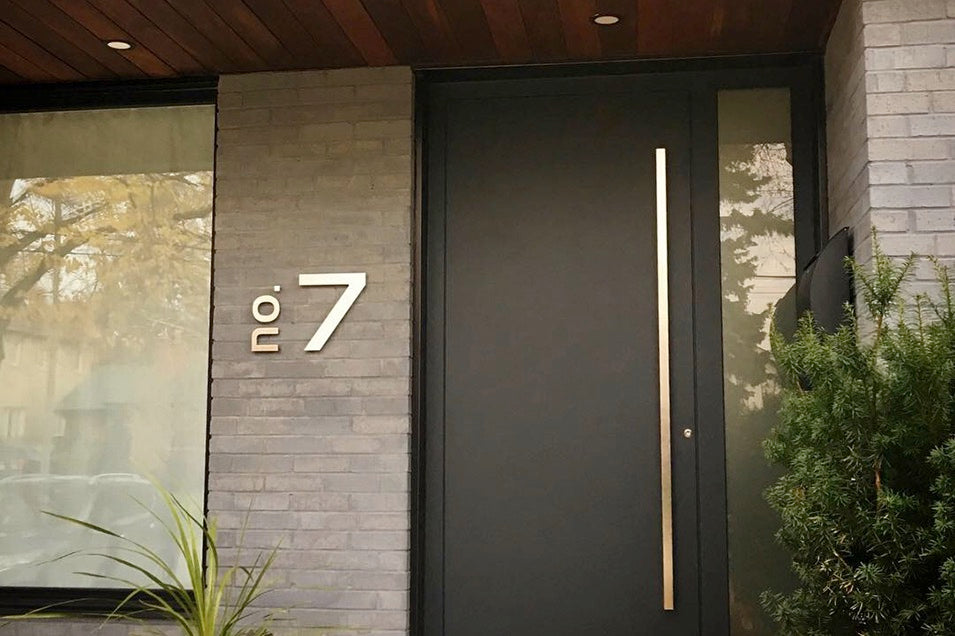 Custom Made Address Signs, Personalized Plaques, and Numbers