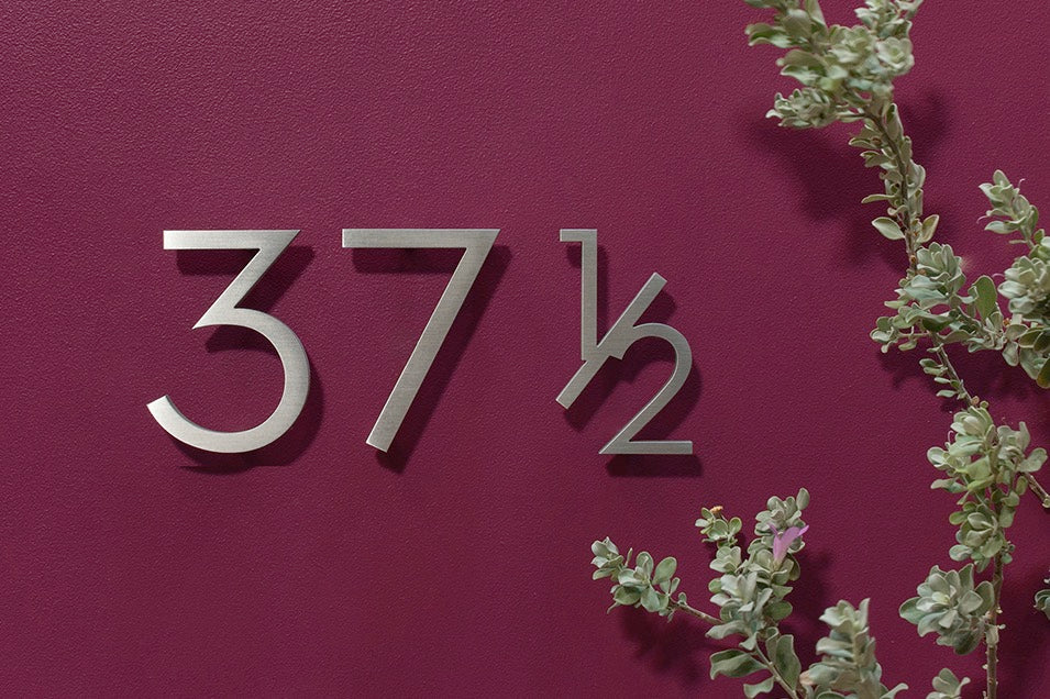 Custom Made Address Signs, Personalized Plaques, and Numbers